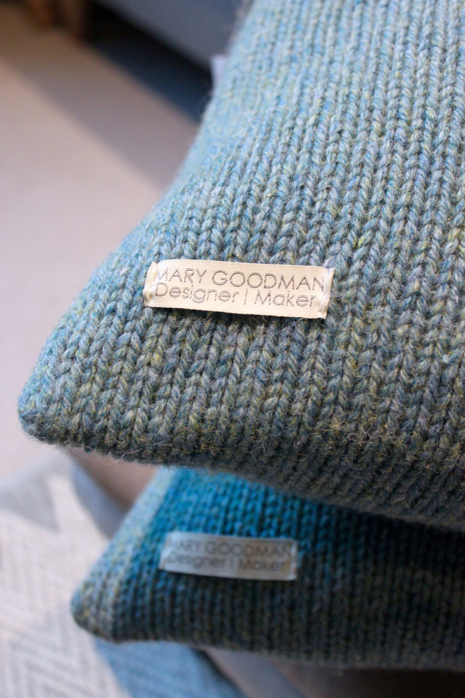 Mary Goodman – Wonderful woolen interiors